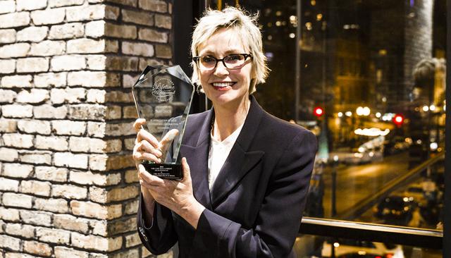 Jane Lynch Got a Lifetime Achievement Award for Being a Veritable ...