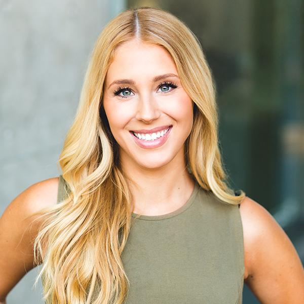 Lisa Gilroy - The Second City