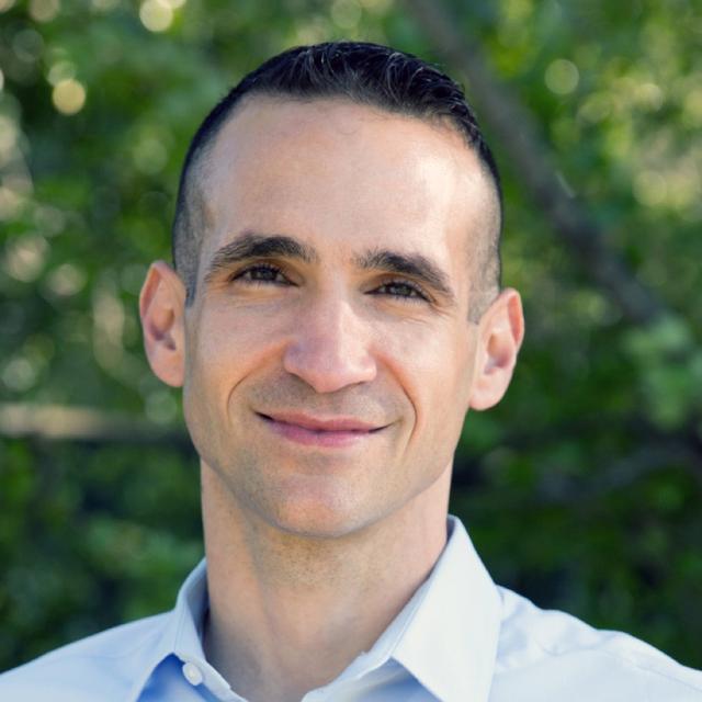 Second City Works | 'Getting to Yes, And' Podcast — Nir Eyal: The Powers Of Habit