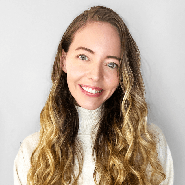 Guest Stephanie Harrison - The Second City